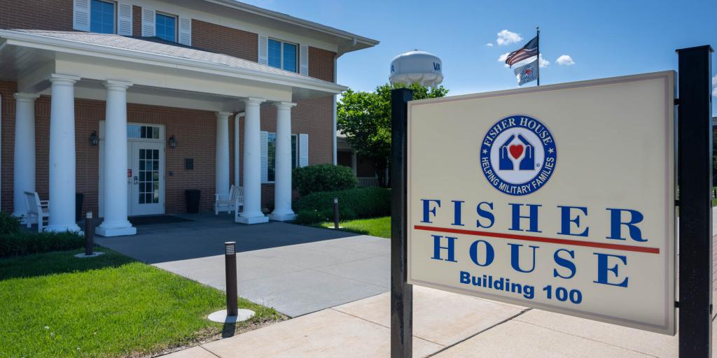Hines VA’s Fisher House Celebrates 13th Anniversary | VA Hines Health ...