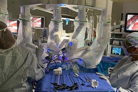 CVAHCS Robotic Surgery Teams Reach A Milestone, Top In VISN 7 | VA ...